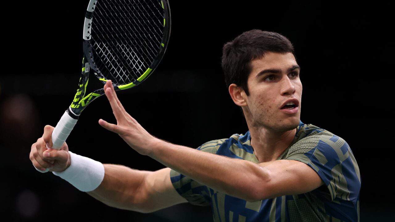 Vinn en signert Babolat racket fra Carlos Alcaraz - Tennis Norge
